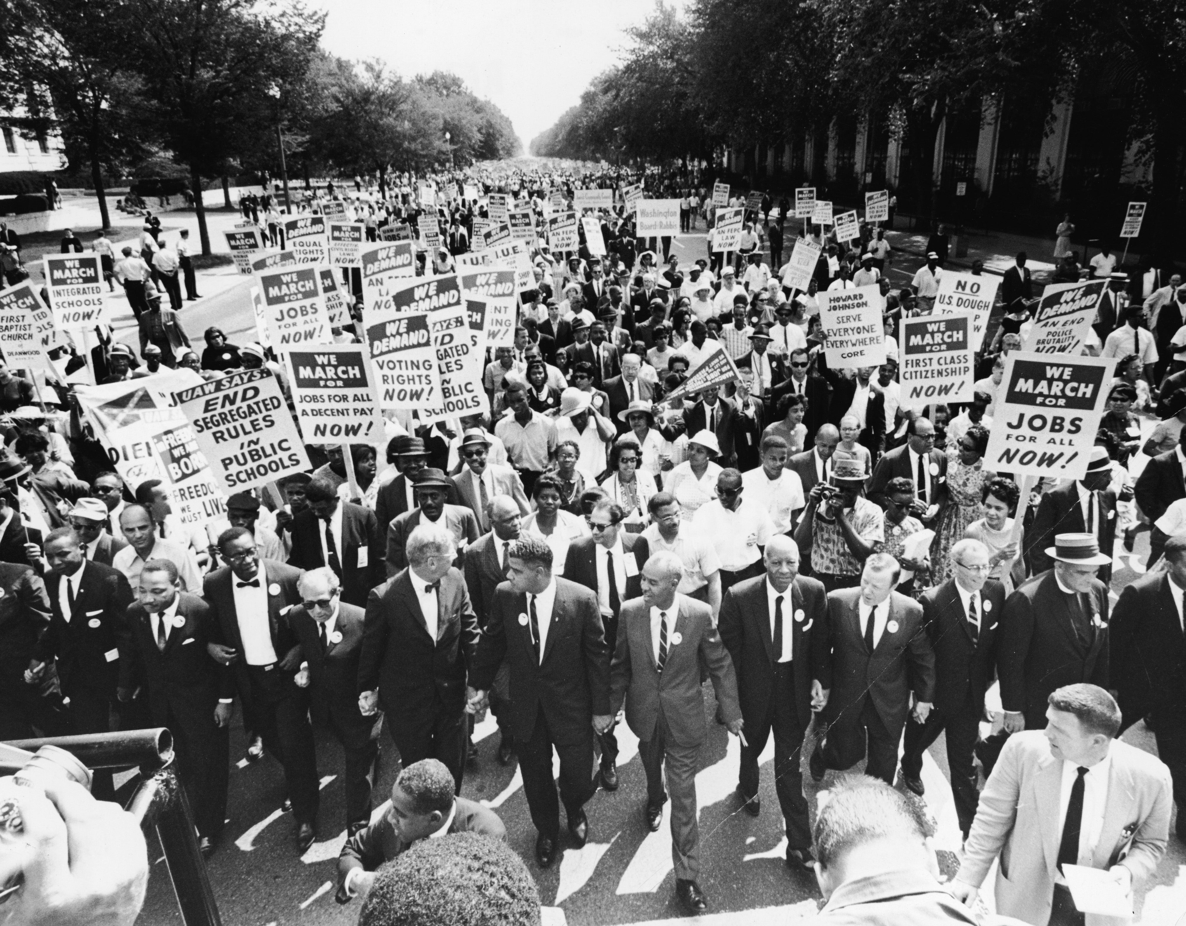 12 Memories From the 1960s and 70s That Defined a Generation