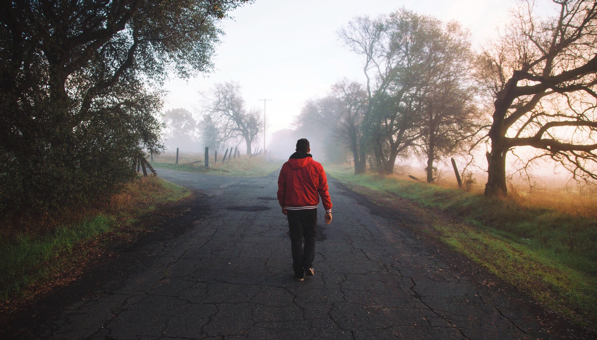 11 Situations Where Staying Silent and Walking Away Helps, According to ...