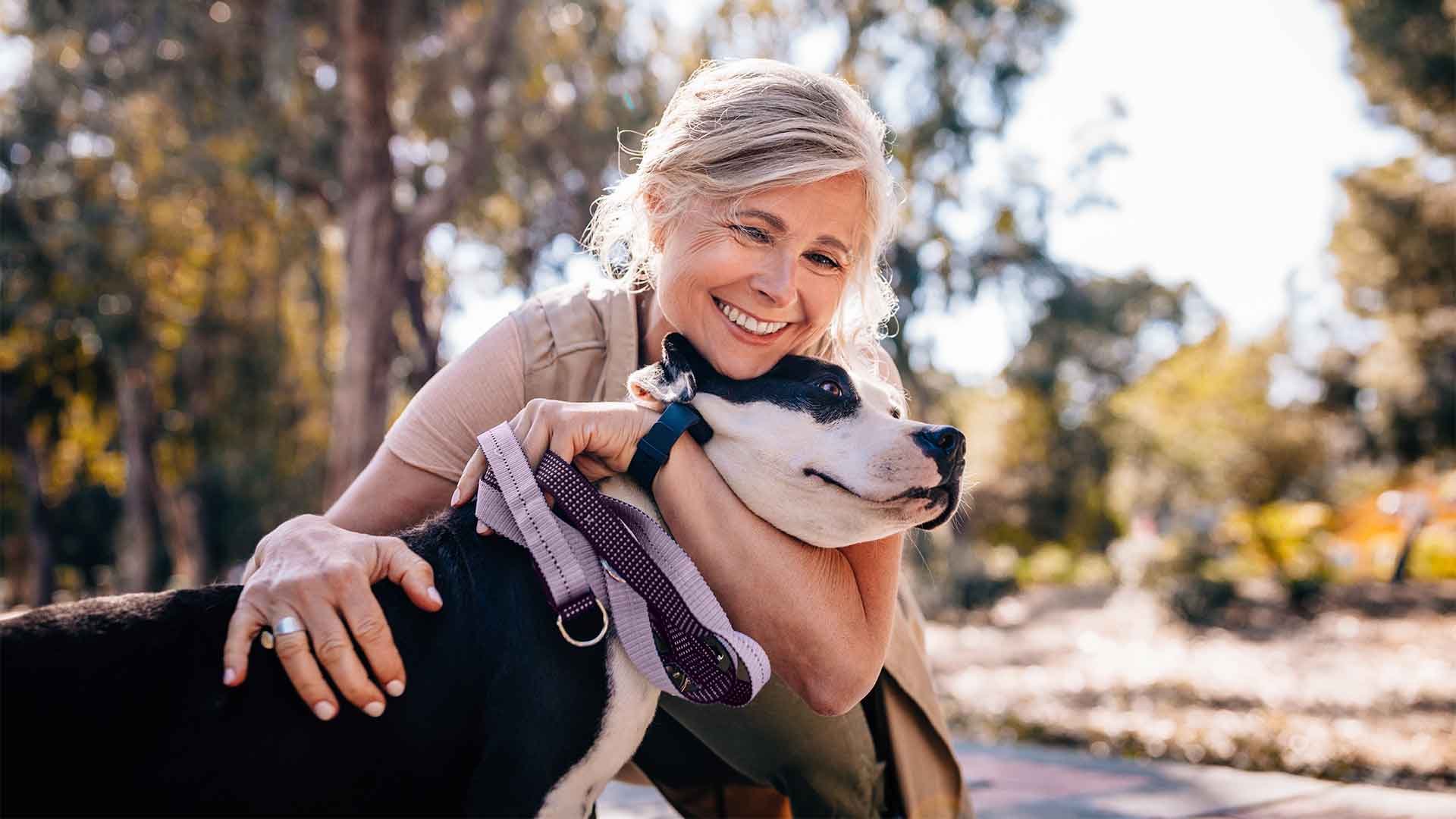 10 Signs You’re The Kind of Person Who Makes Dogs Feel Safe Right Away