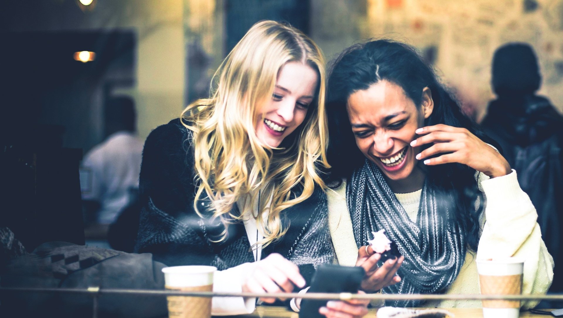 Psychology Says People Who Call Instead of Text Show These 8 Rare ...