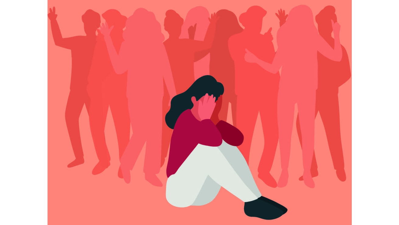 9 Personality Traits of People Who Are Always Around Others Yet Still ...