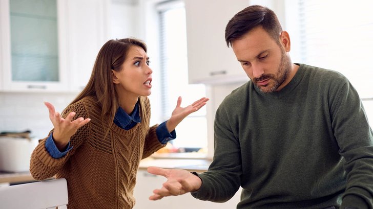 Anxious/avoidant relationship: the push-pull cycle, signs, and ...