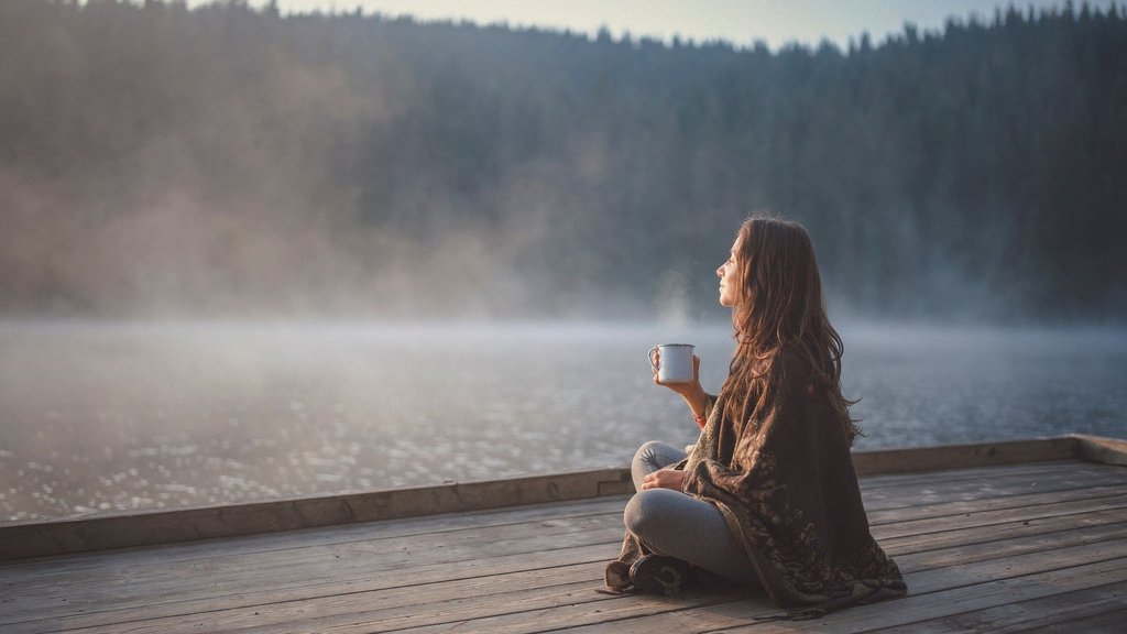9 Quiet Signs You’re In A Good Place In Life, Even If You’re Not Happy ...