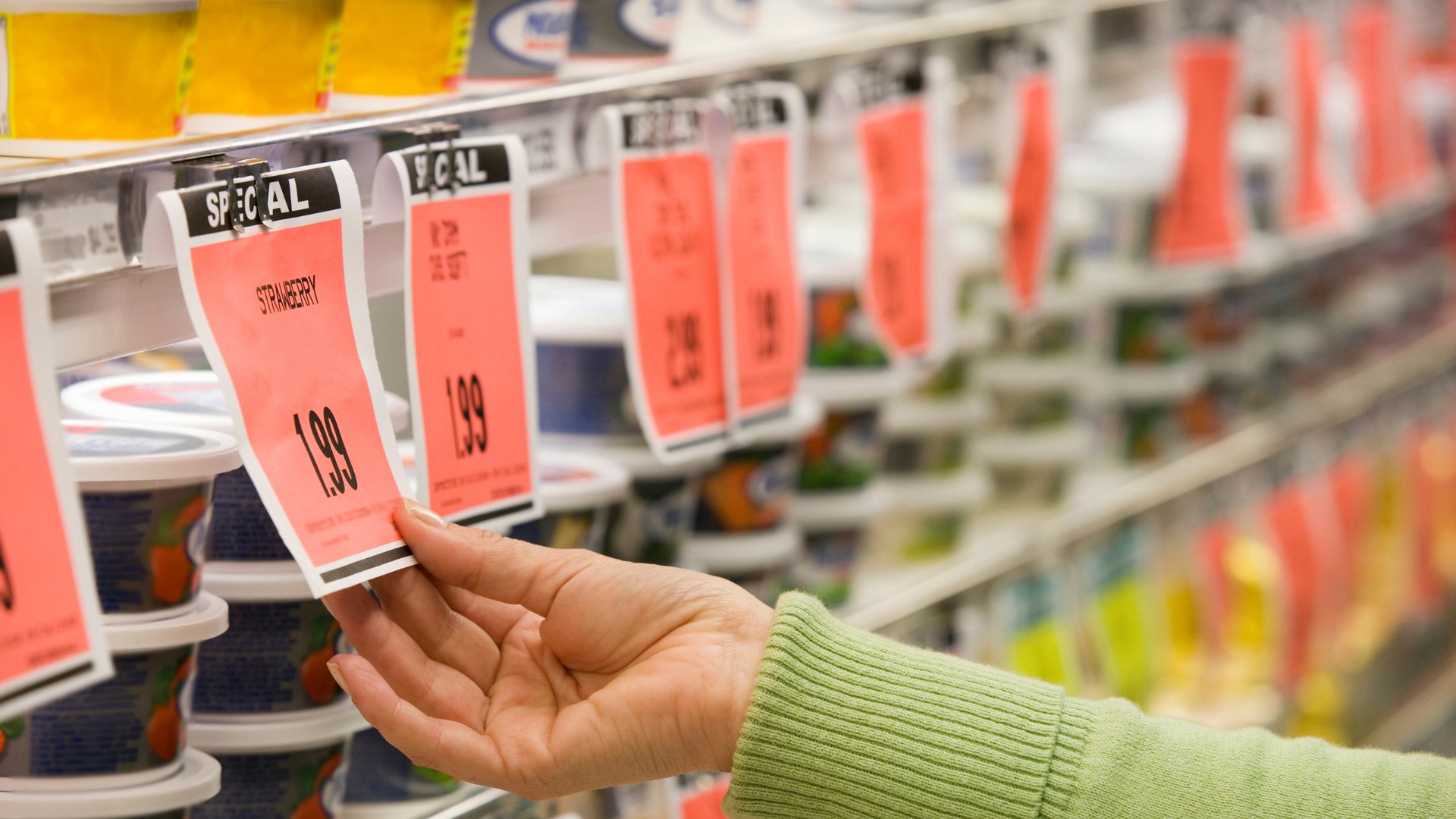If You Grew Up Lower-Middle-Class and Leveled Up, These 9 Habits Still ...